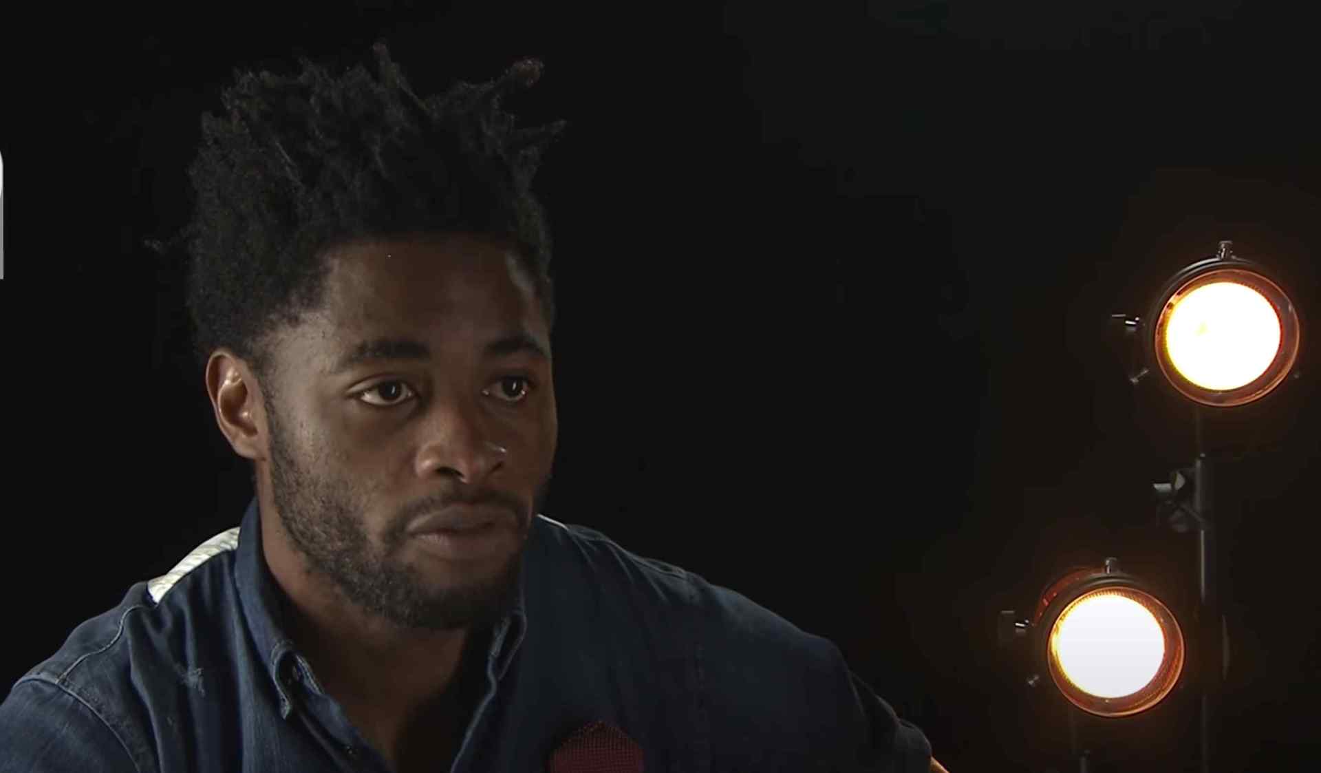 Despedida de uma Jornada: Alex Song, Entre Troféus e Desafios